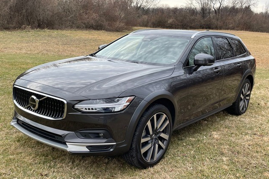 2022 V90 STATION WAGON | AAA Colorado
